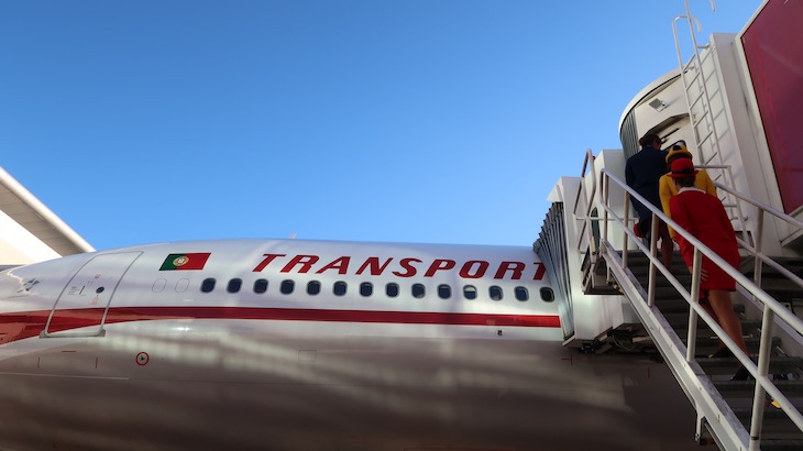 Último voo de 2017: com o Retrojet da TAP para Recife, Brasil | Viaje ...