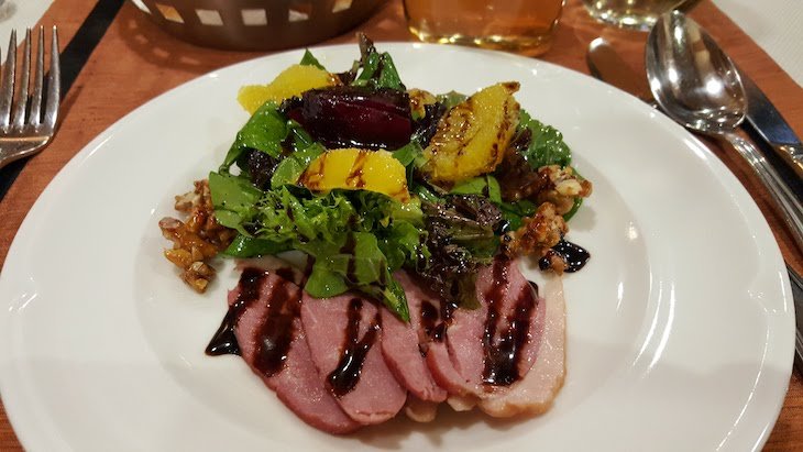 A bordo do comboio de luxo Deccan Odyssey, na Índia | Viaje Comigo