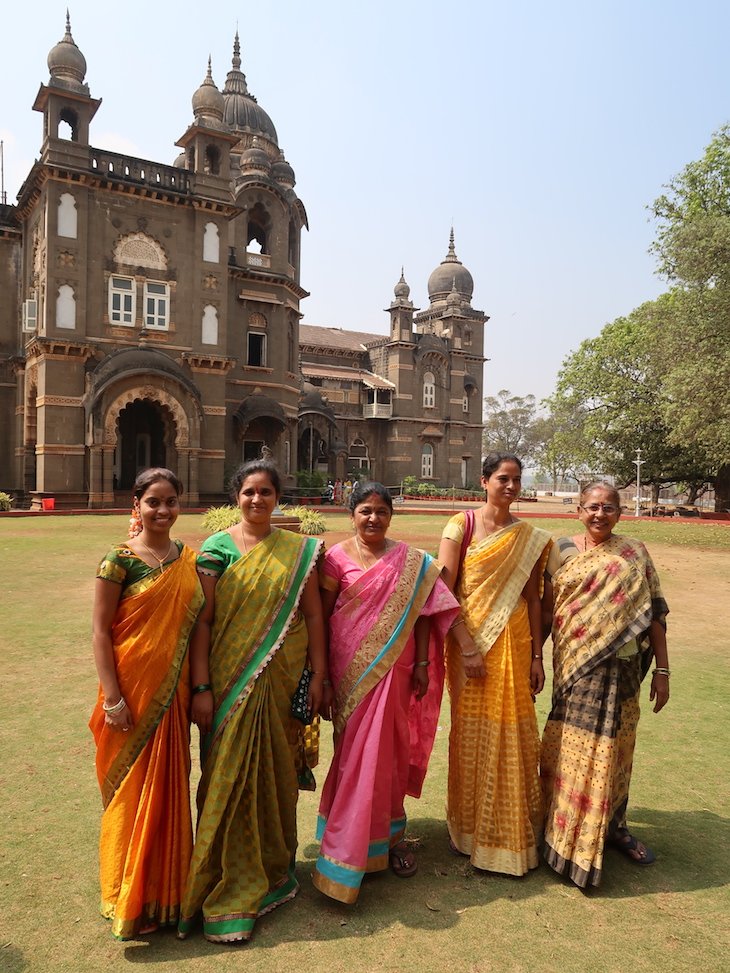 Como vestir um sári - Índia | Viaje Comigo