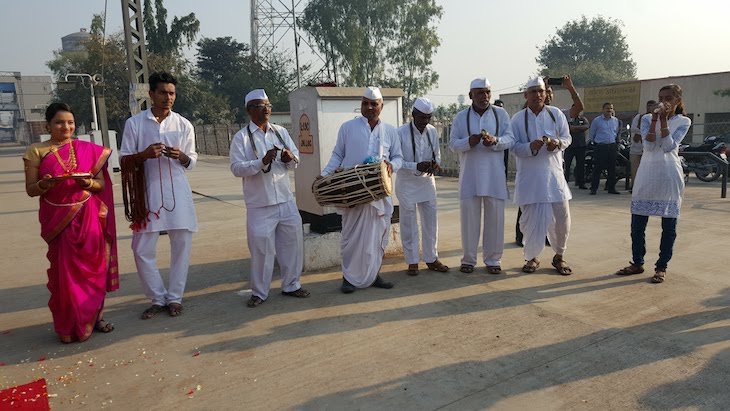 A bordo do comboio de luxo Deccan Odyssey, na Índia | Viaje Comigo
