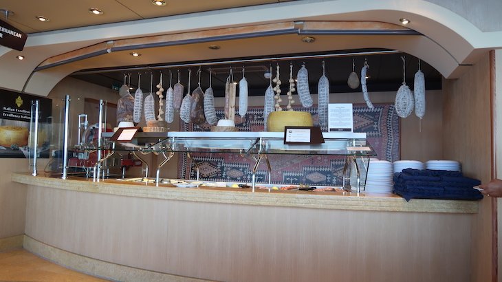 Refeições a bordo do cruzeiro MSC Magnifica | Viaje Comigo