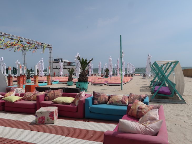 Diversão e praias: Mamaia, a Ibiza da Roménia | Viaje Comigo