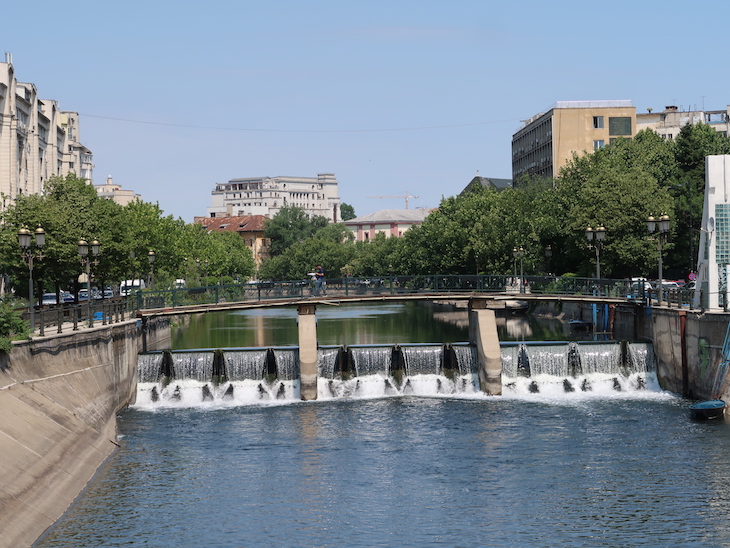 Shhh... alguns segredos de Bucareste, Roménia | Viaje Comigo
