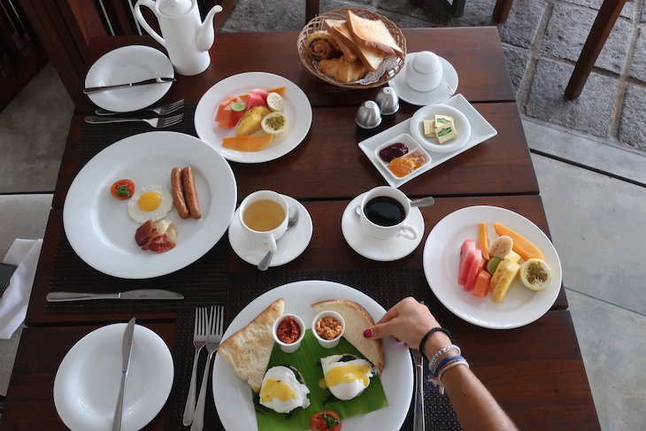 Ubuntu Beach Villas Hotel, Mirissa, Sri Lanka | Viaje Comigo