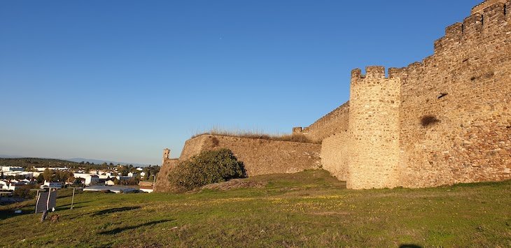 A Rainha Santa Isabel e uma visita a Estremoz, Alentejo | Viaje Comigo