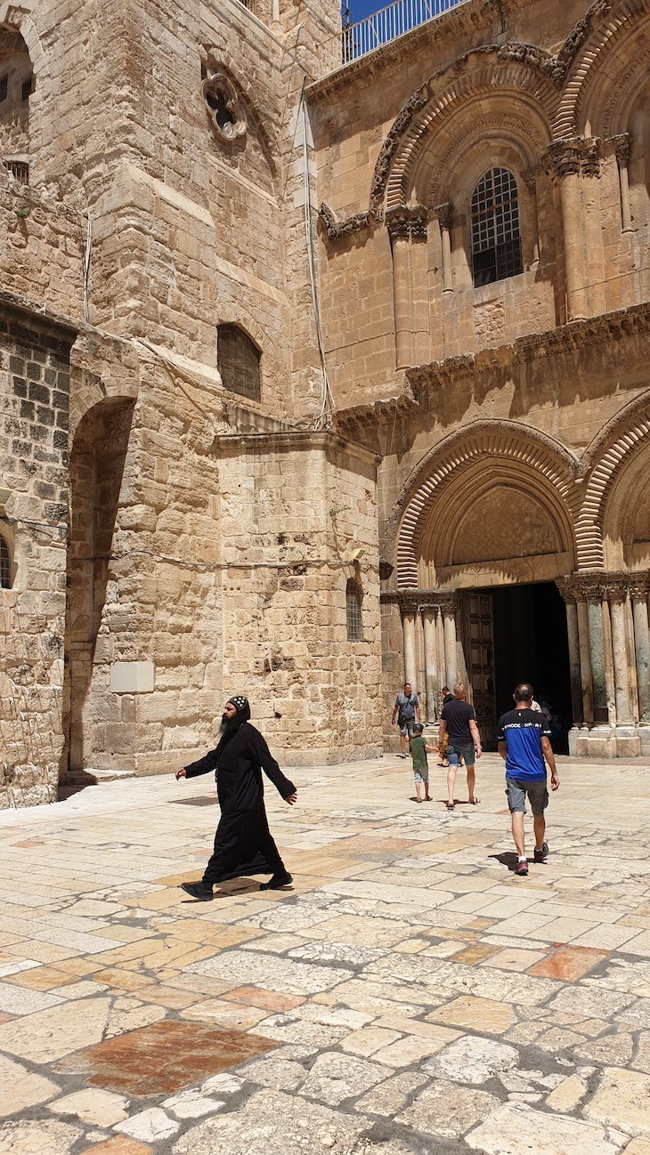 Visita ao Santo Sepulcro, Jerusalém | Viaje Comigo