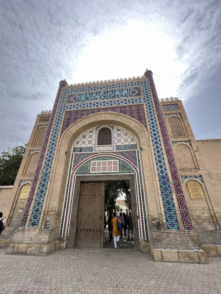 Sitorai Mohi-Khosa, Bucara, Uzbequistão | Viaje Comigo