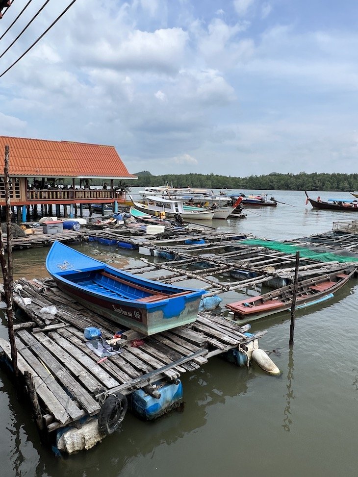 A Ilha Flutuante de Panyee, Tailândia | Viaje Comigo